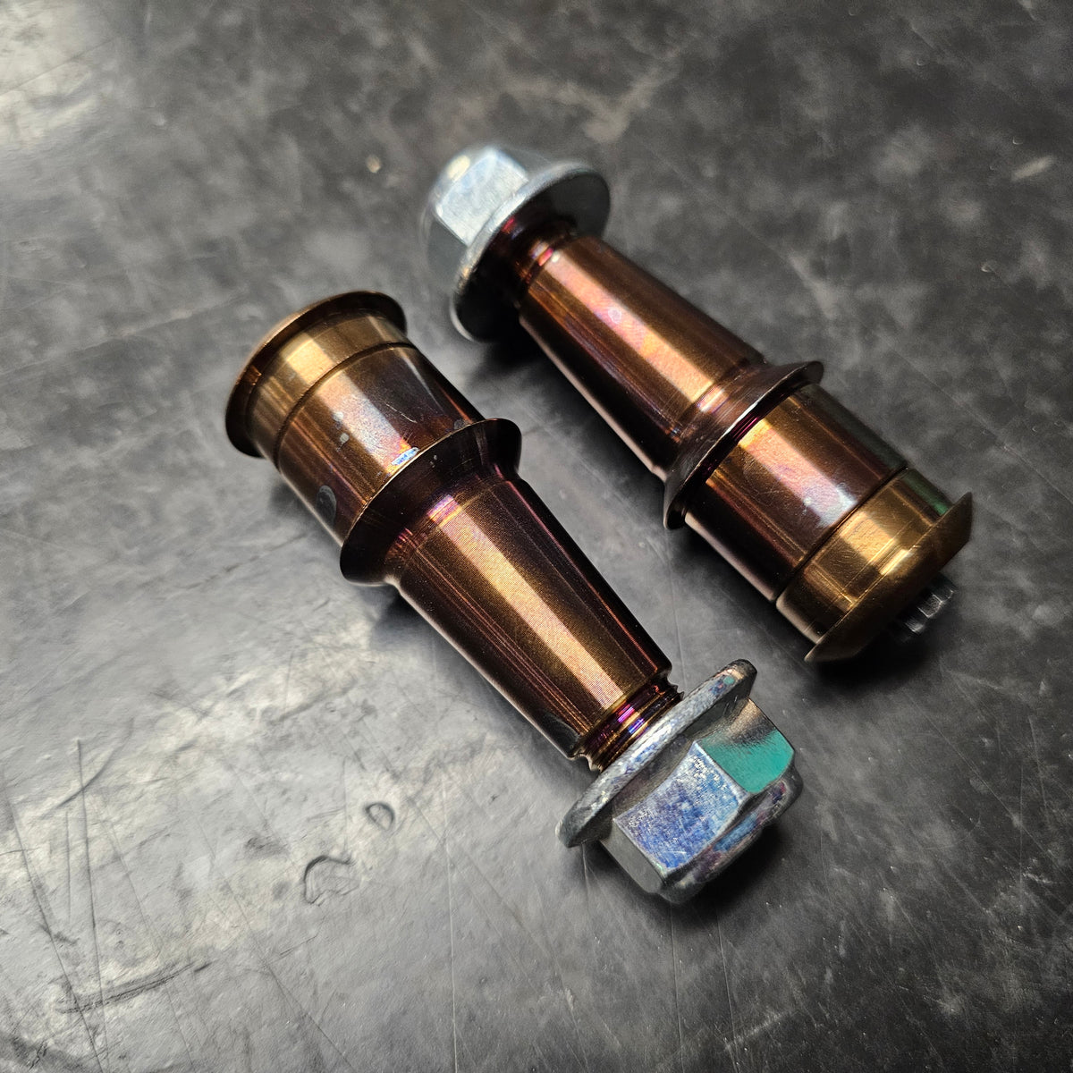 Maverick X3 Upper Spindle Pins – CT Race Worx